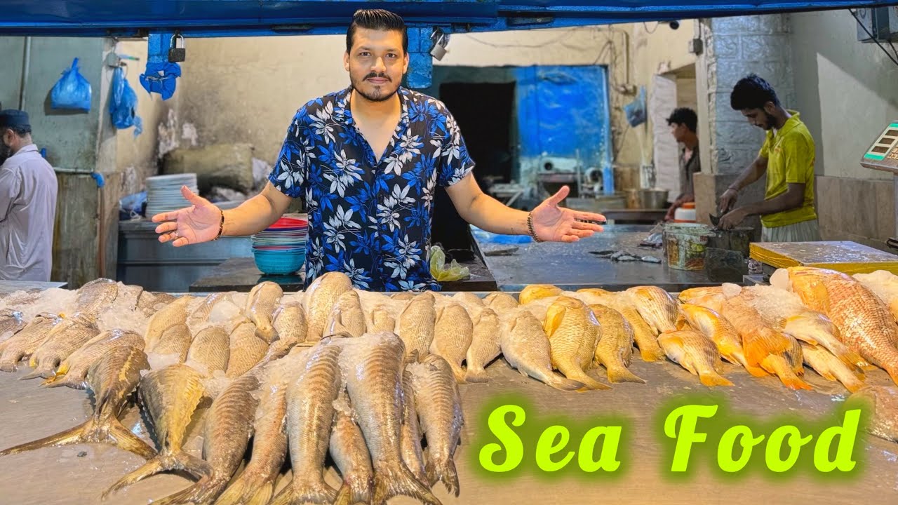 Eating Prawn 🦐 Karaahi with Friends At Rasheed Sea Food |BBQ Prawns| # ...