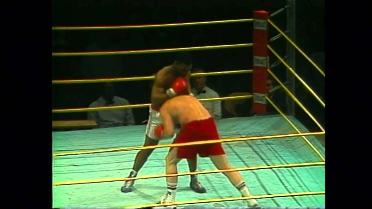 Mike Tyson vs Steve Zouski 11. 03. 1986 - YouTube
