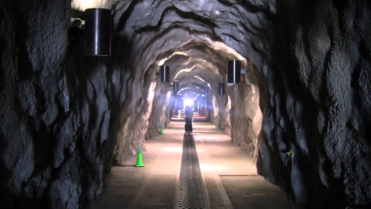Peruvian Tunnel - YouTube