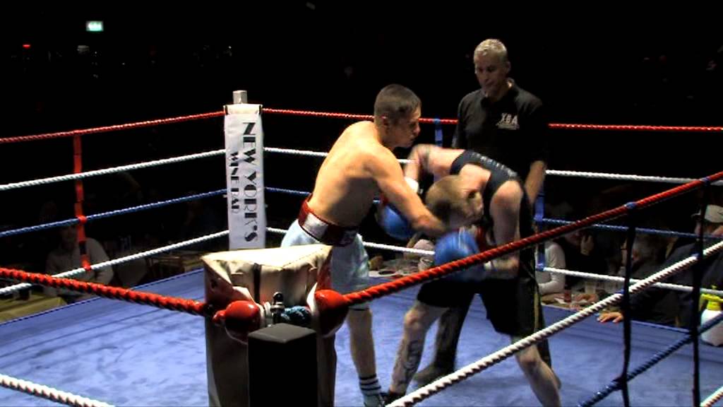 IBA Boxing - Dean Jobling v Slick Rick - Circus Tavern May 2013 - YouTube