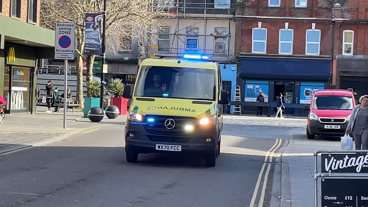 Awesome SWAST Driver Training Unit Mercedes Spotted Responding Through ...