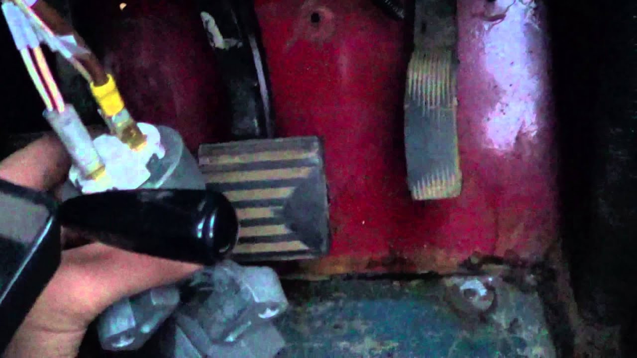 Land Rover steering box change - YouTube