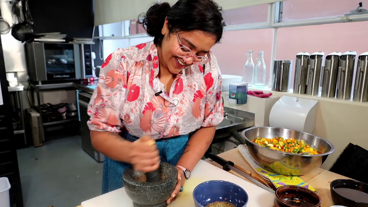 How to make Mauritian Achard - a fruit, vegetable and mustard pickle ...