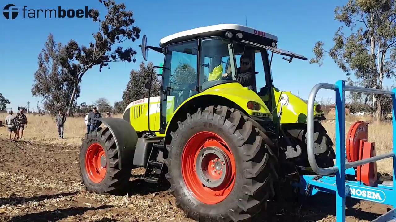 VAL Boeredag 2019 - Claas Tucano 580, Arion 620, Monosem Planter - YouTube