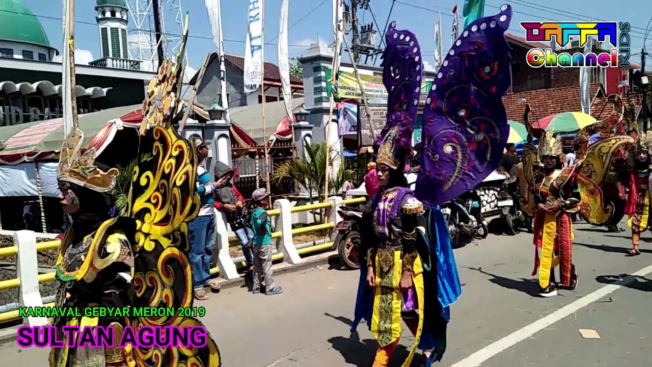 Karnaval MERON Terbaru - Pawai MERHON SUKOLILO PATI - YouTube