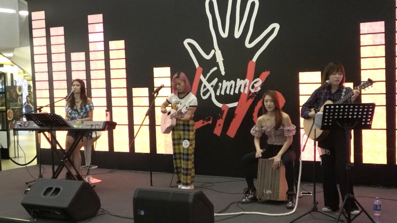 李昭南(Mishy Fish)~Gimme LiVe 2019 - Busking Nights @Mira Place一期 9-8-2019 ...