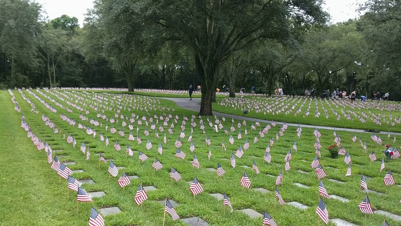 The Florida National Cemetery Flagsforfallenvets 2018 - YouTube