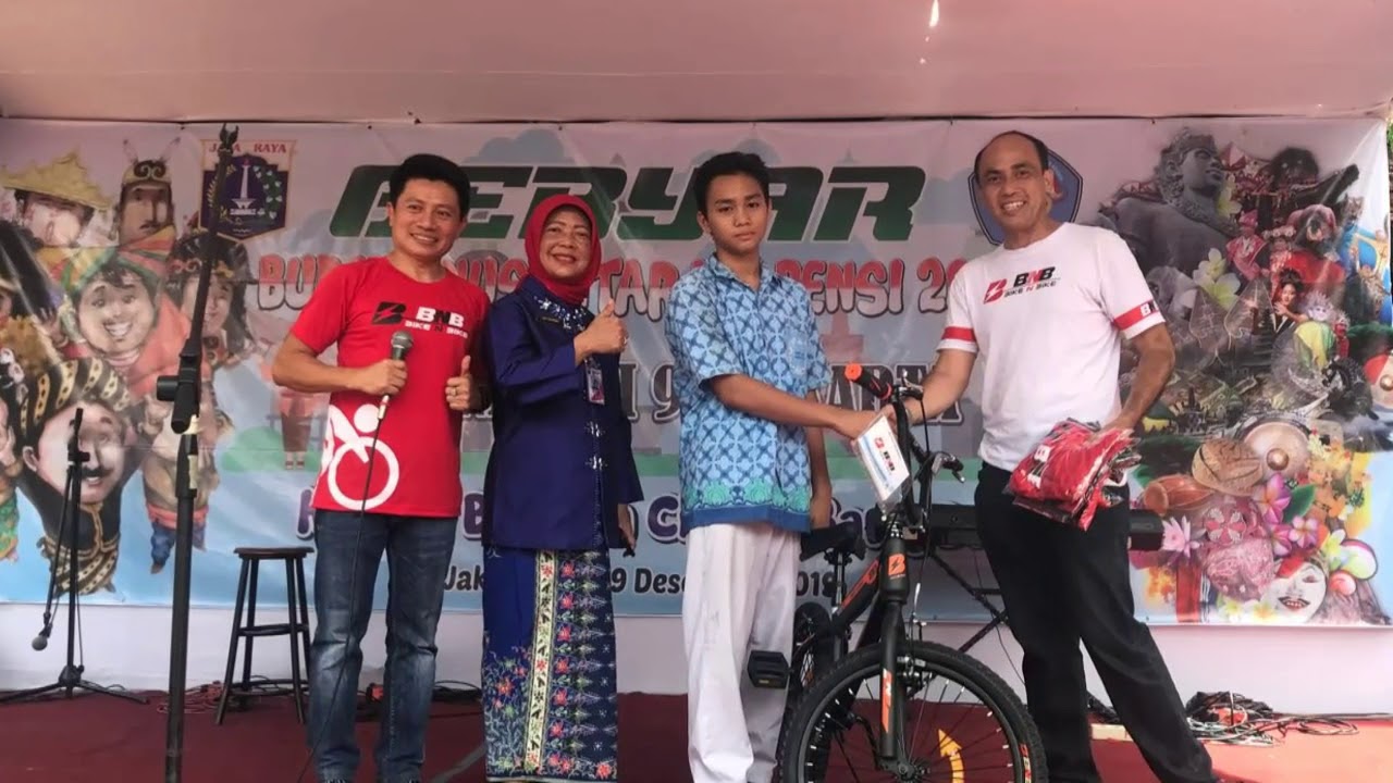 BNB goes to SMPN 99 Jakarta - YouTube