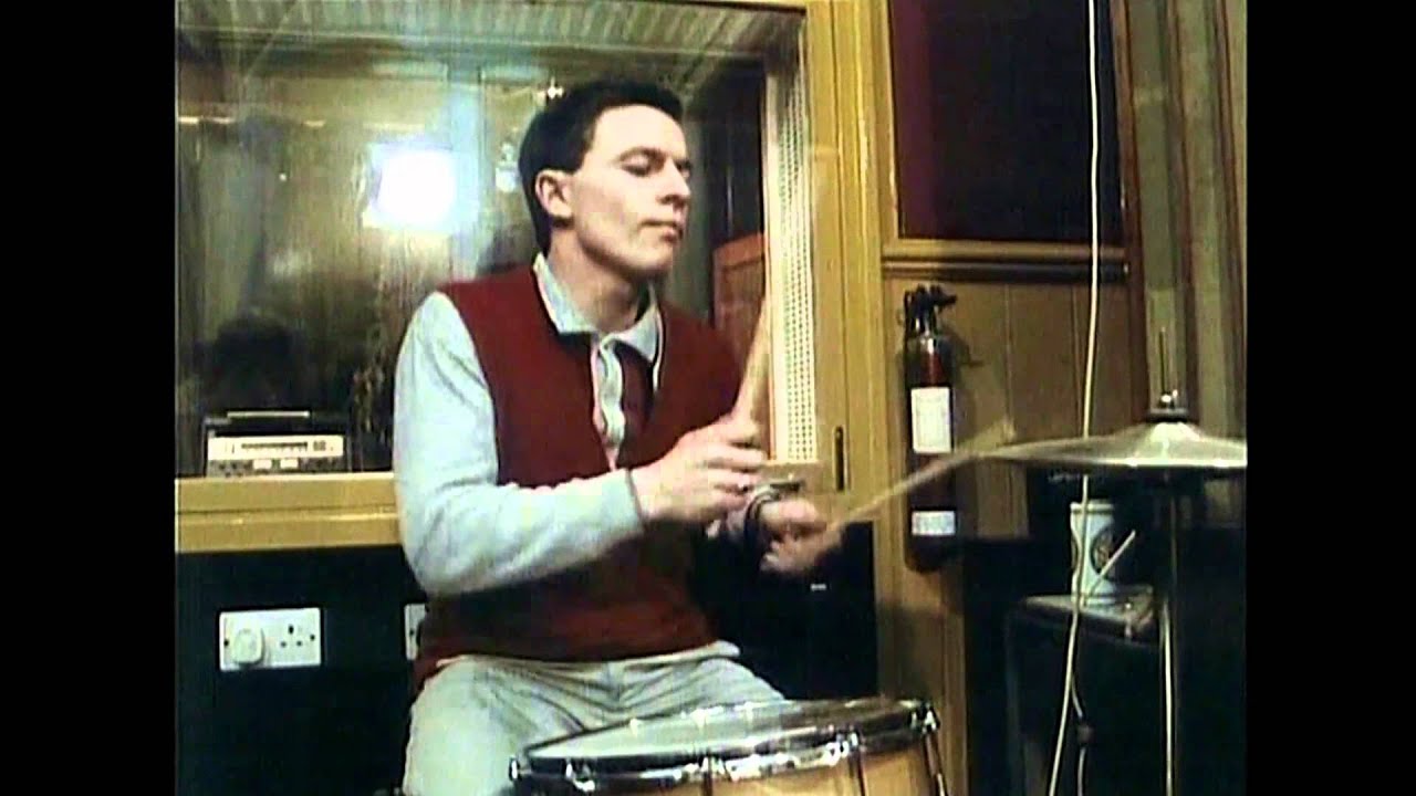 Fine Young Cannibals (HD) Johnny Come Home - YouTube