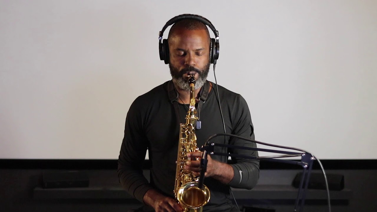 Thomas Whitfield - Precious Jesus (Sax Cover) - YouTube