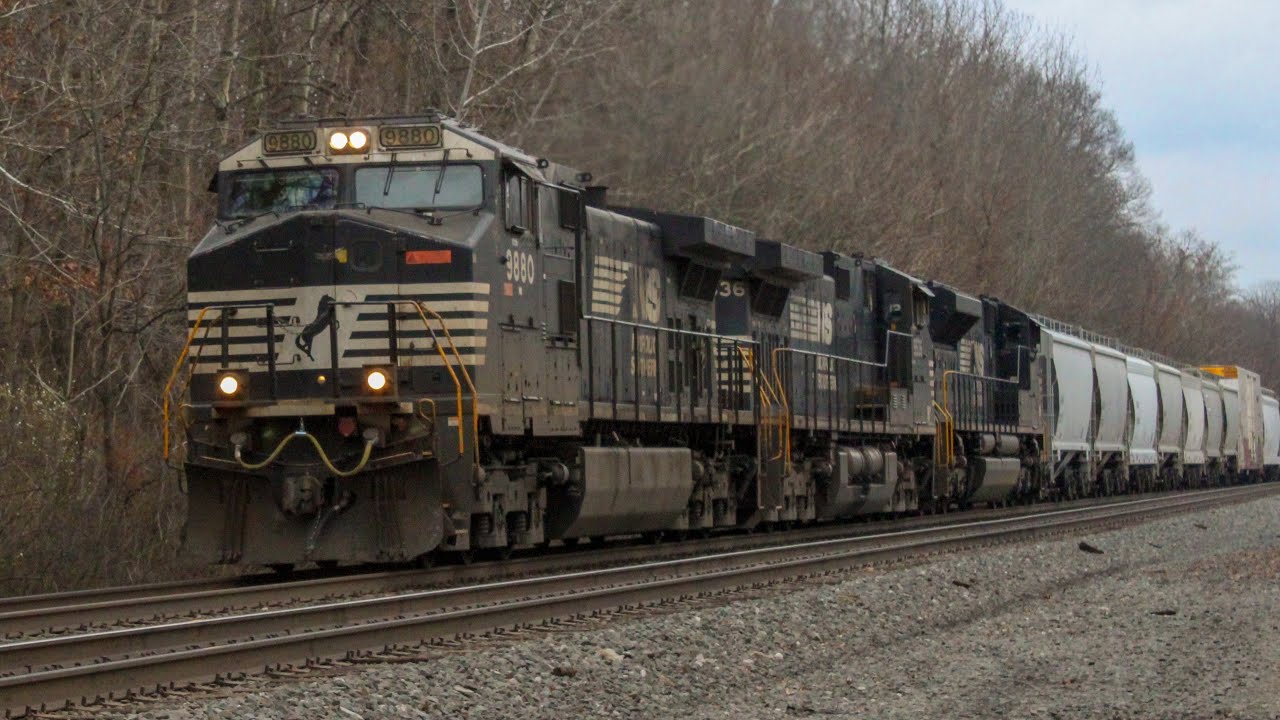 A Duo of NS dash 9s and a ACE on a WB intermodal at Towners woods - YouTube