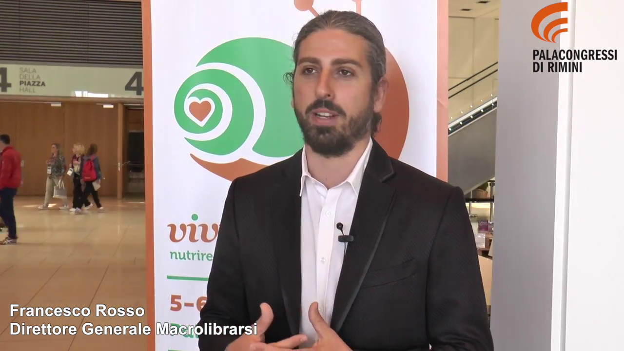 Francesco Rosso, direttore generale Macrolibrarsi - YouTube