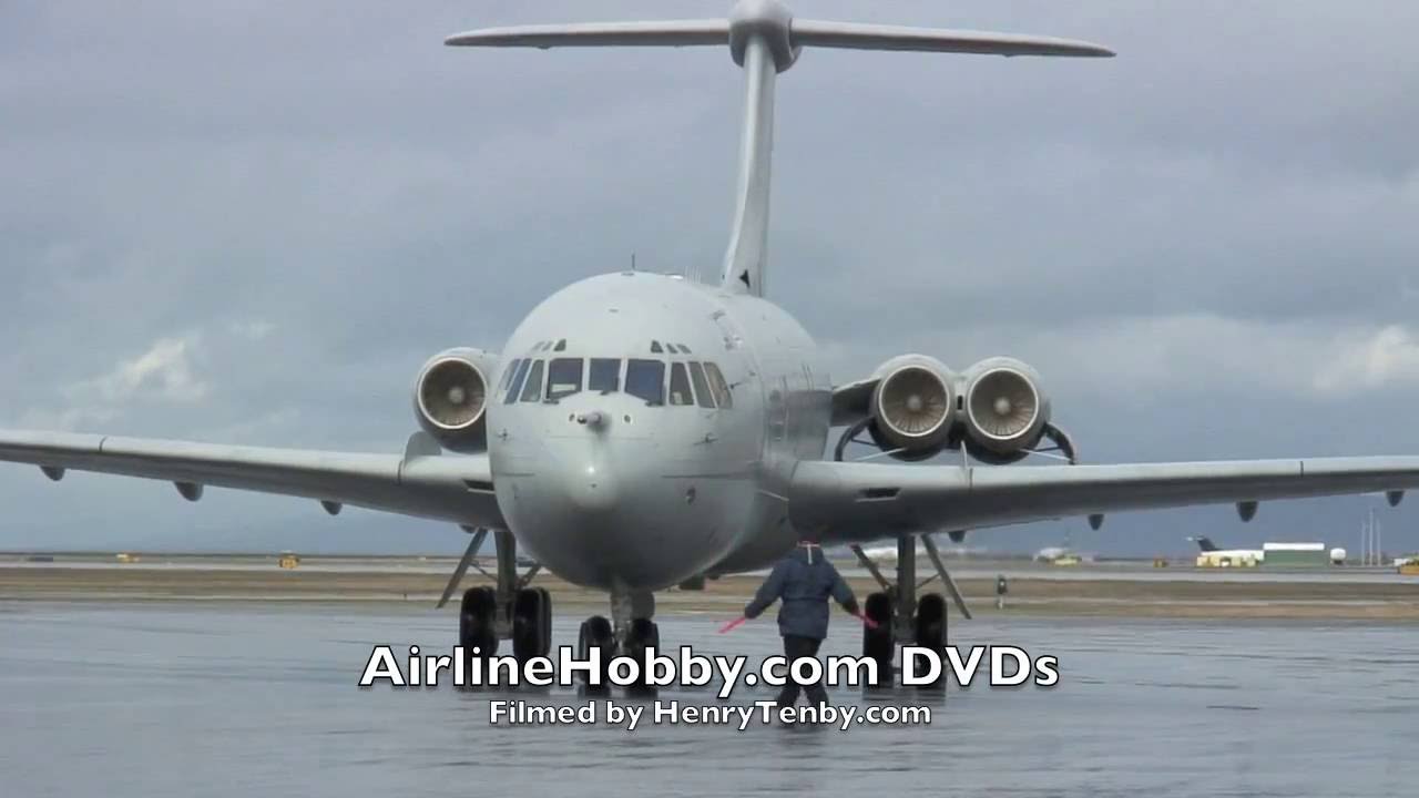RAF VC10 taxi in at Vancouver March 3/11 - superb Rolls Royce Conway ...