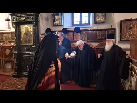 Η ΑΚΟΛΟΥΘΙΑ ΤΩΝ ΜΕΓΑΛΩΝ ΩΡΩΝ ΤΩΝ ΘΕΟΦΑΝΕΙΩΝ ΣΤΟΝ Ι.Ν. ΤΩΝ ΑΓΙΩΝ ...