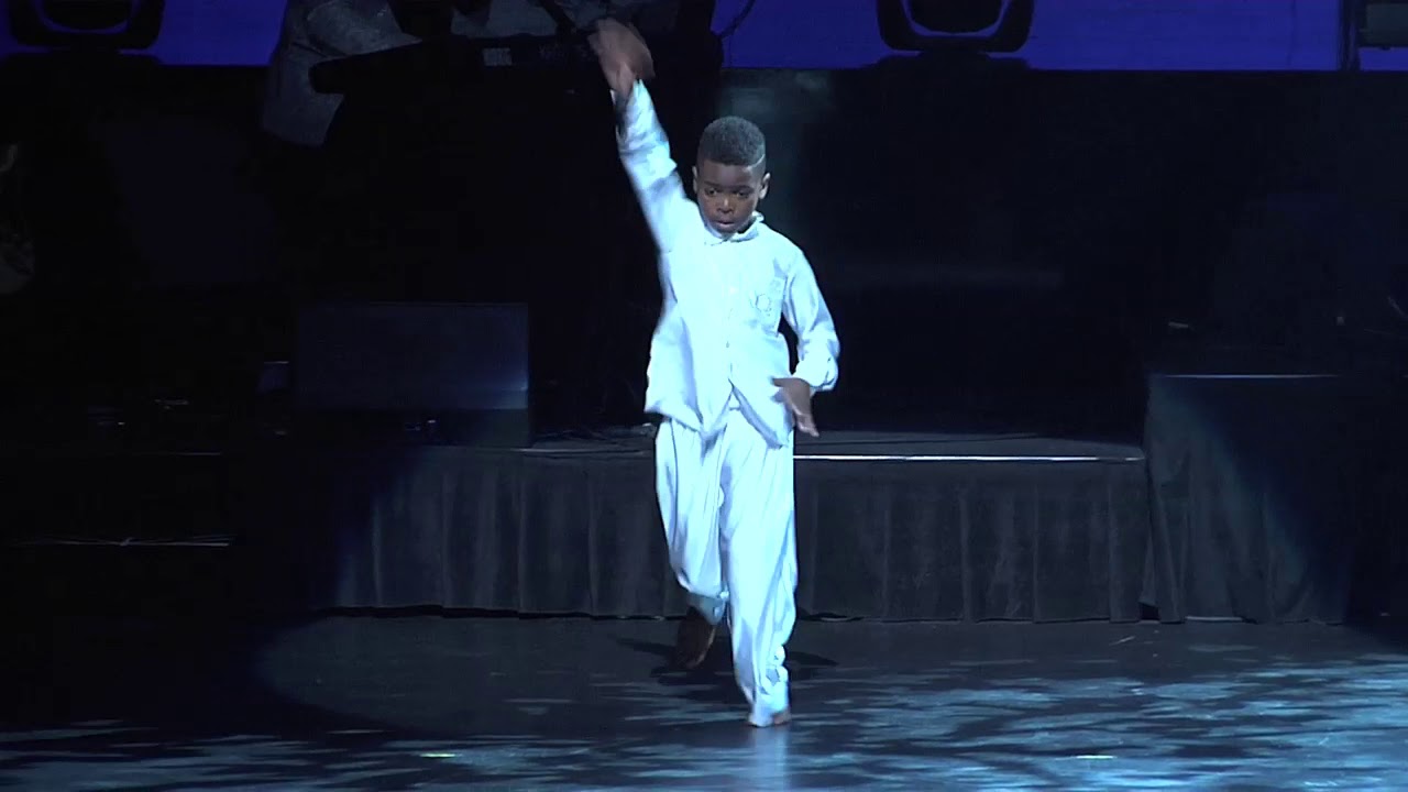 Quinton White, Jr First Place Winner, Stars of Tomorrow 08 30 17 - YouTube