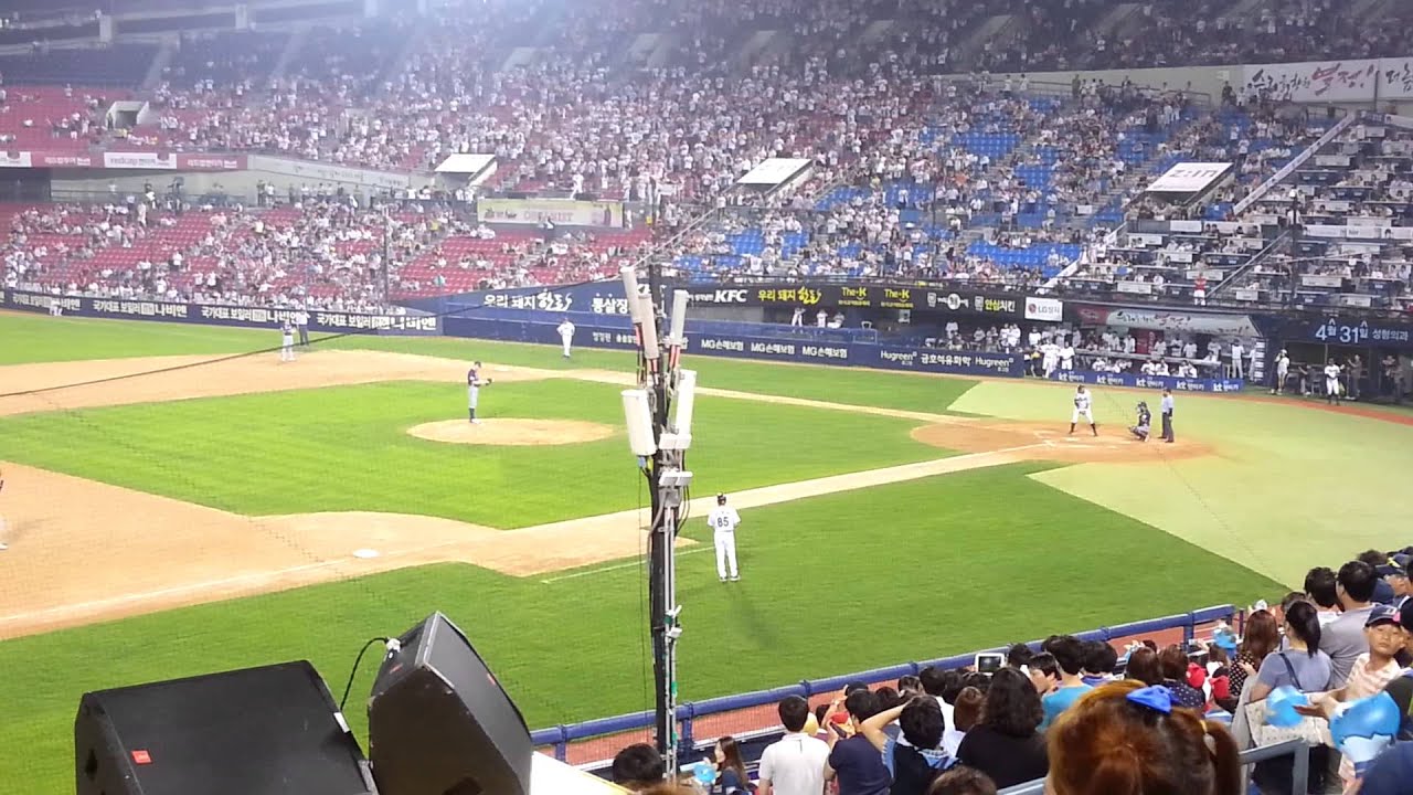 찰리 노히트노런 현장 (Charlie Shirek's no-hitter) - YouTube