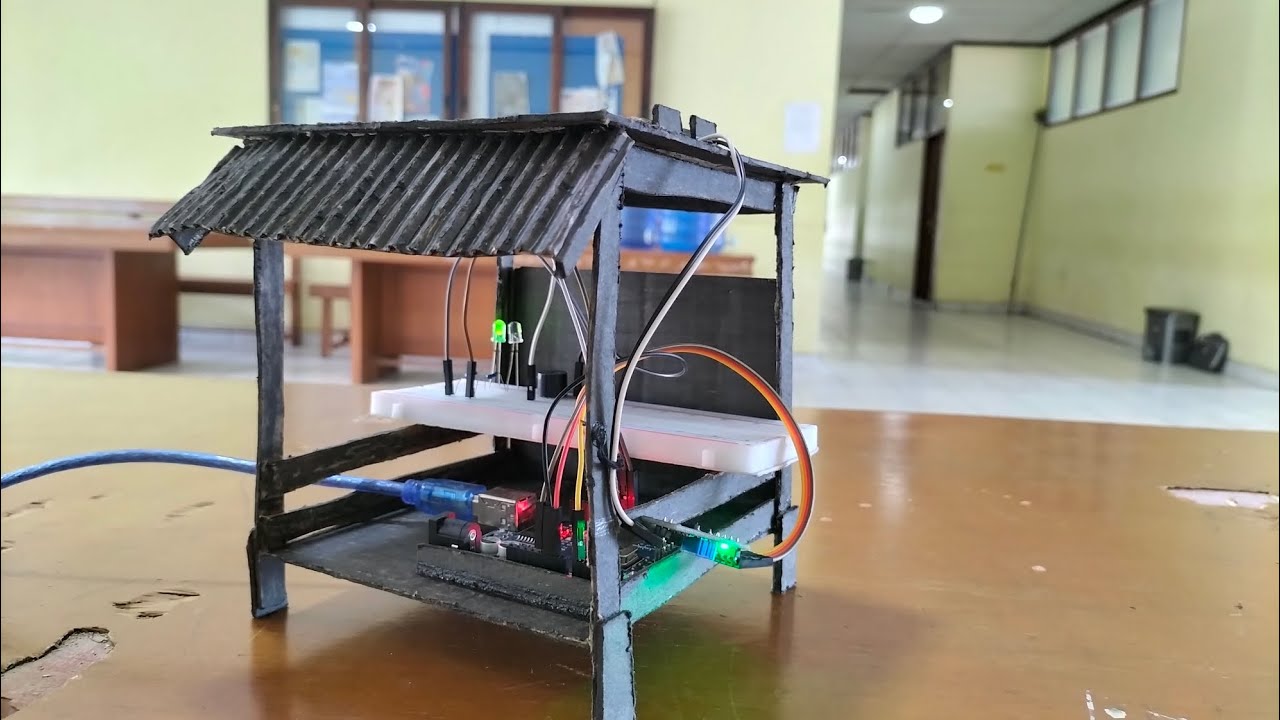"Presentasi Prinsip Kerja dari Alat Pendeteksi Turun Hujan Menggunakan ...