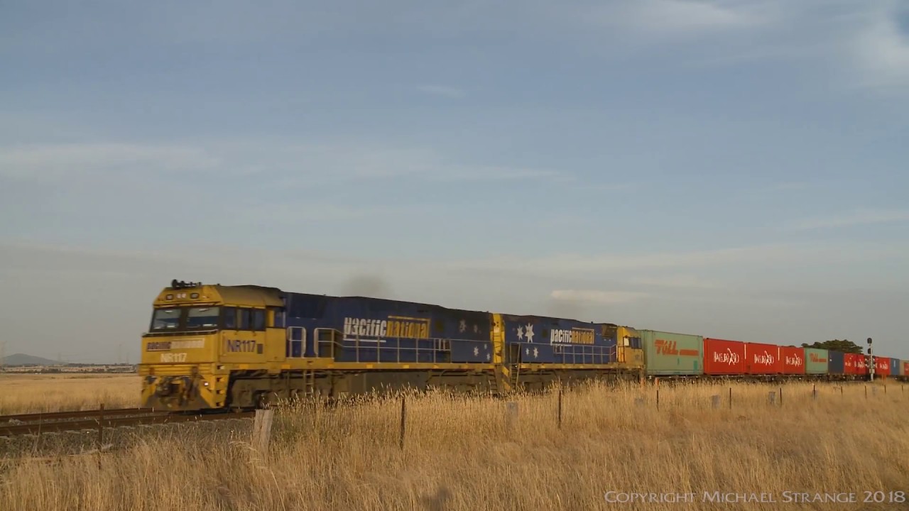 Melbourne to Adelaide Container Train - PoathTV Australian Railways ...