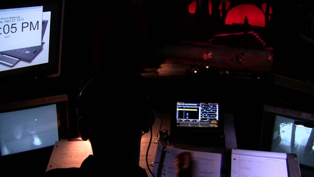Stage Management: Calling The Show - YouTube