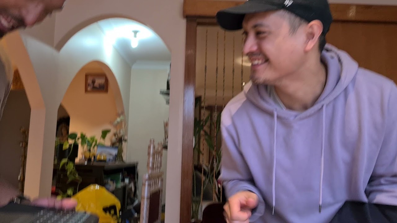 Microsoft Surface Pro 8 Unboxing with the boys - YouTube