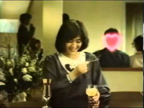 CM-GLICO-POCKY-菊池桃子-グリコ-ポッキー - YouTube