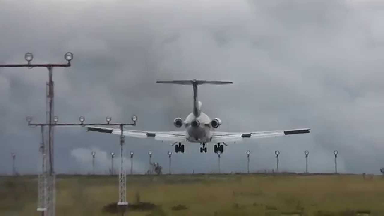 Cargojet | Boeing 727-200 overhead landing | C-GCJD | Val-d'Or (CYVO ...