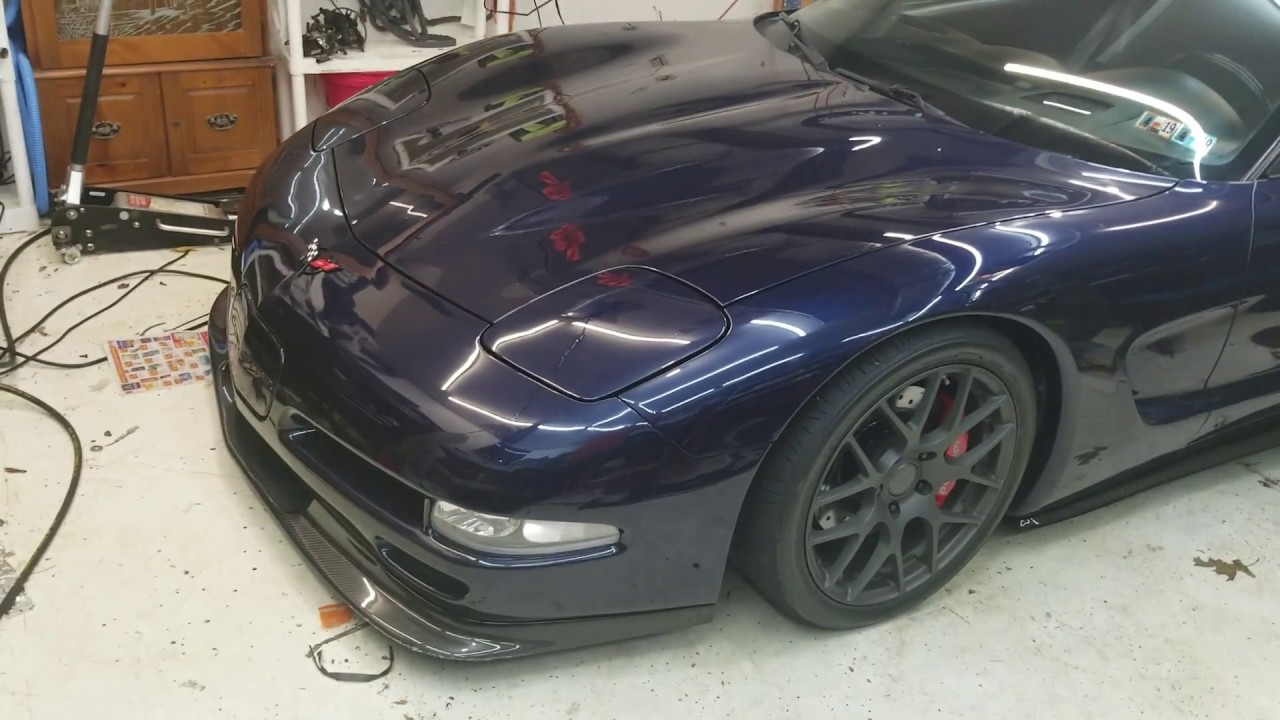 Corvette update. Damaged carbon fiber splitter, seats, lmc5, etc - YouTube