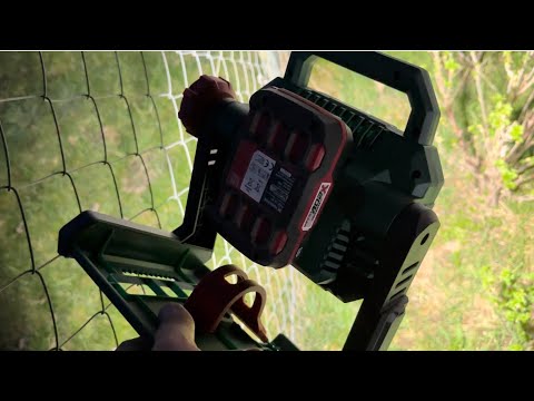 Reflector Proiector Led Parkside PLSA 20-Li A1 - YouTube