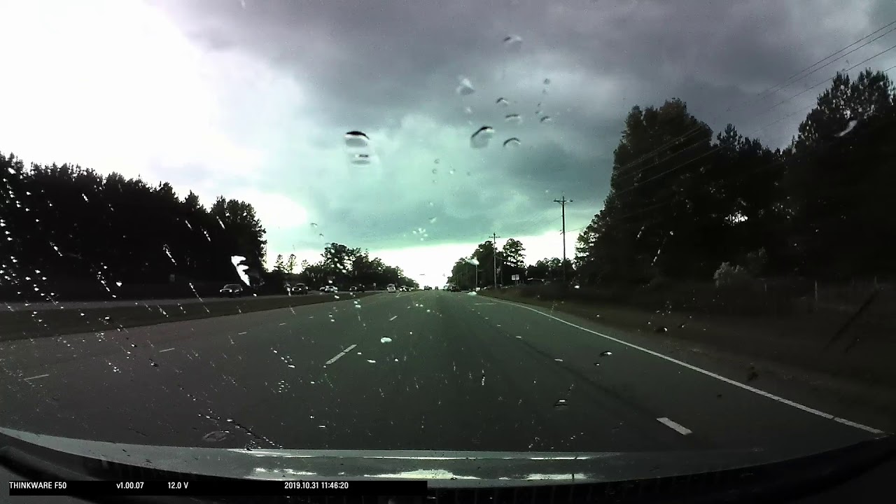 MSFS 2020 Rain Effects on Car Windshield - YouTube