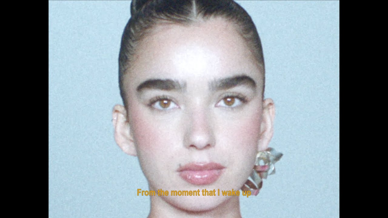 Sofia Monroy - Yo Pienso Todo el Tiempo (Lyric Video) - YouTube