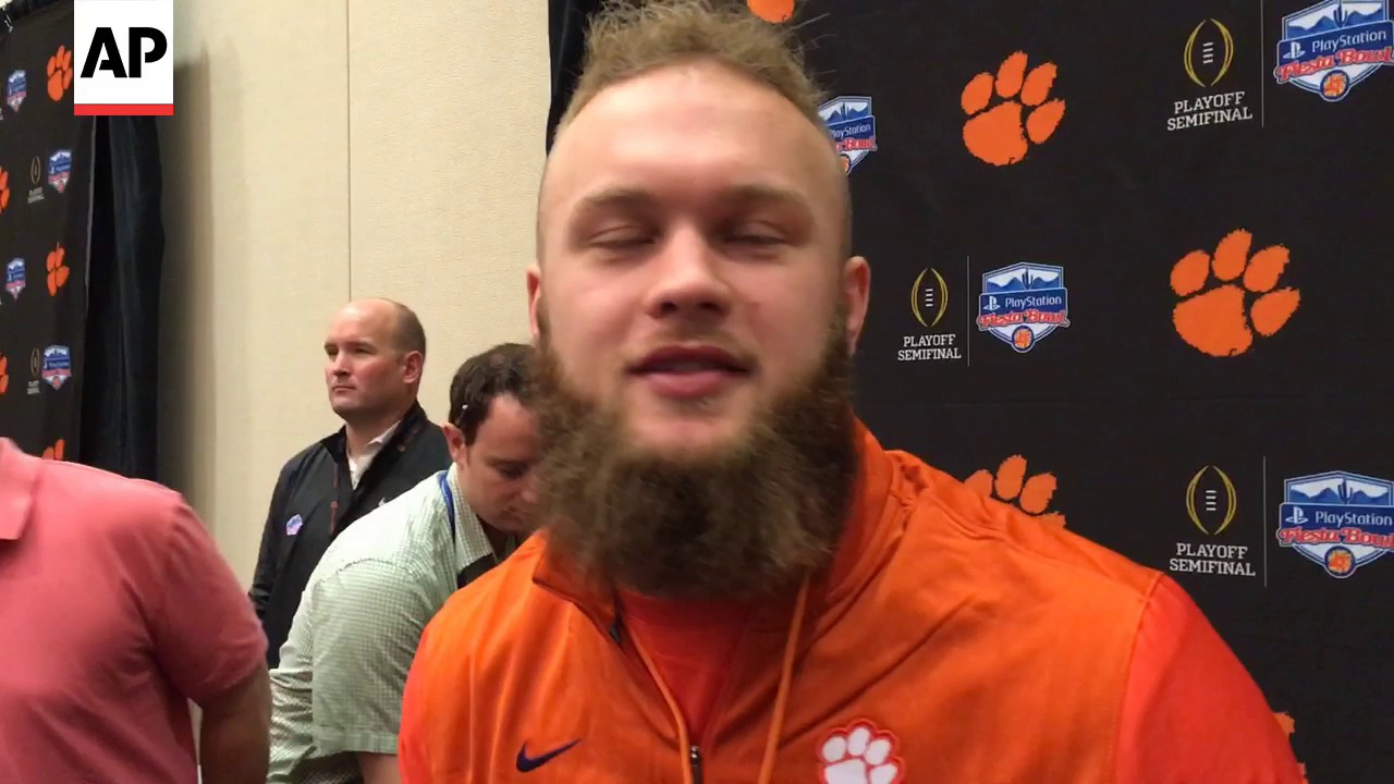 Why Does Clemson DC Brent Venables Yell At Ben Boulware So Much? - YouTube