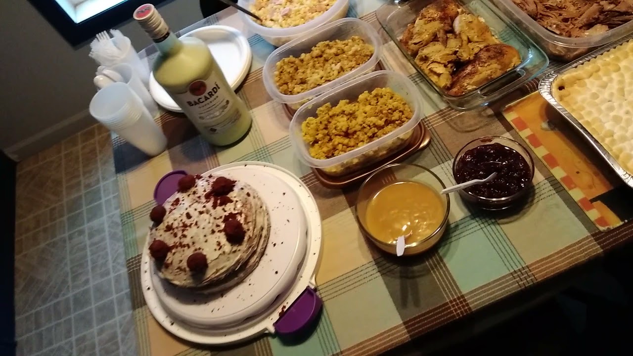 Snipet of my Thanksgiving Day Dinner table yum yum 😋 - YouTube