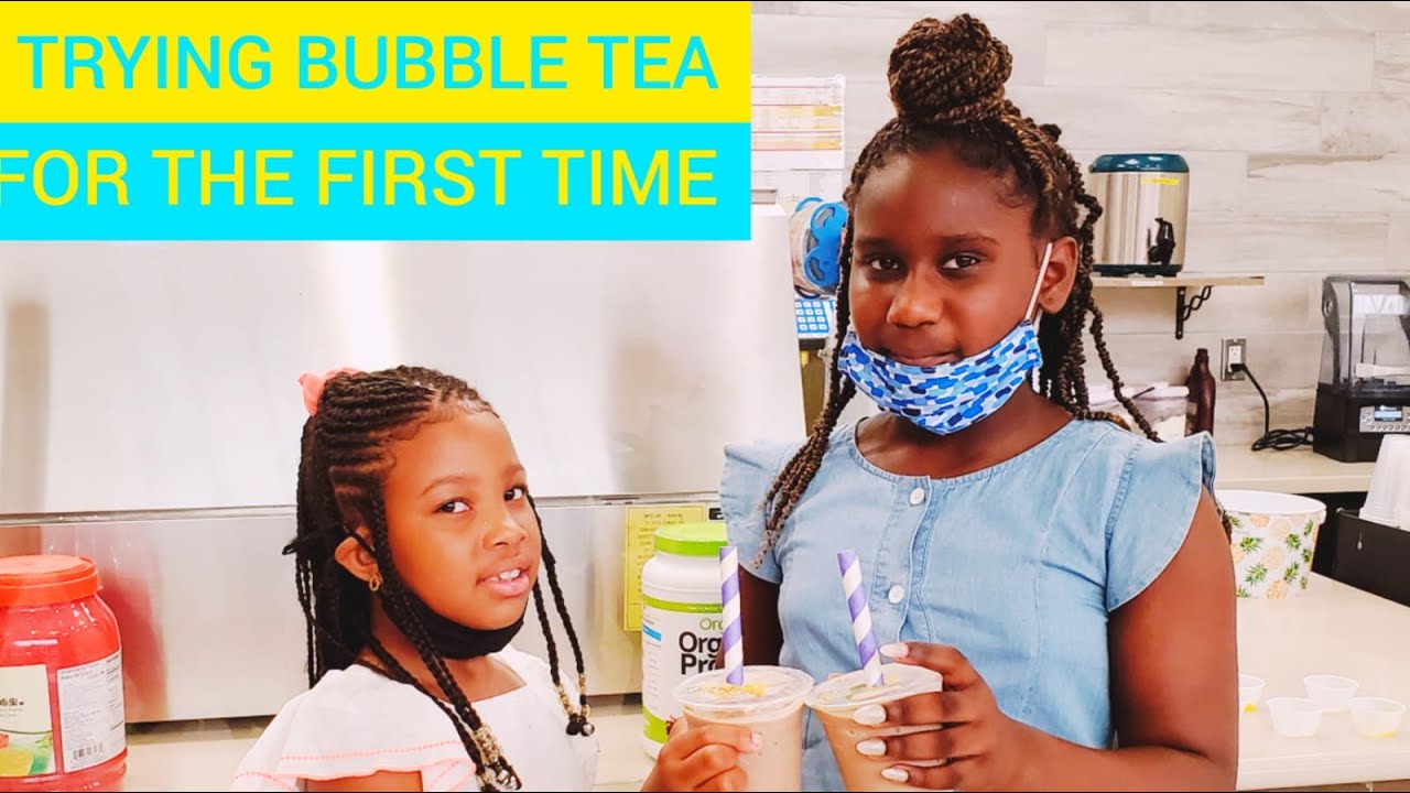 TRYING MY FIRST BUBBLE TEA - YouTube