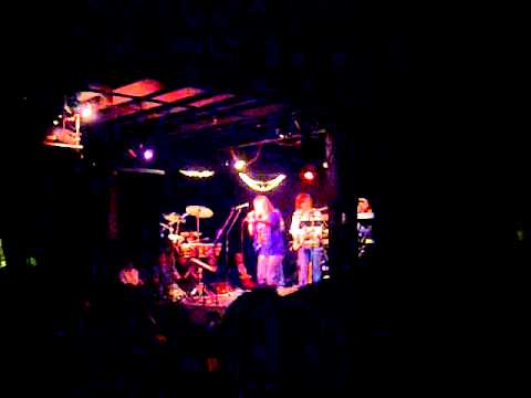 Julie Masi - parachute club rock'd Hamilton place Nov 2012 - YouTube