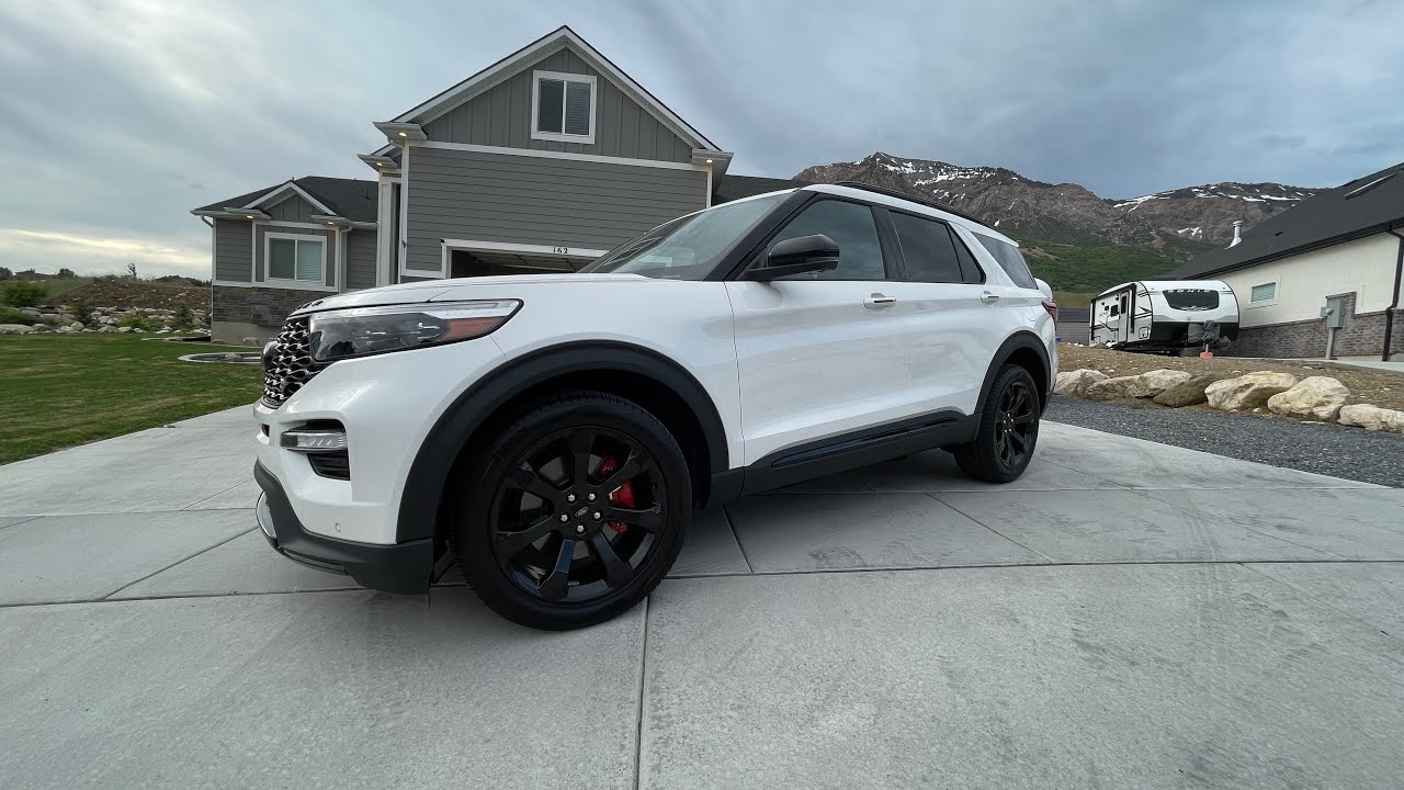 How to program Homelink on a 2023 Ford Explorer ST - YouTube