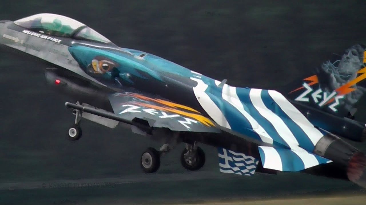 Incredible Take off & Display "ZEUS" F-16 Demo Team - Hellenic Air ...