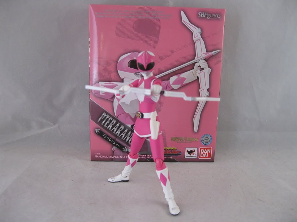 S.H.Figuarts Pteraranger Review - YouTube