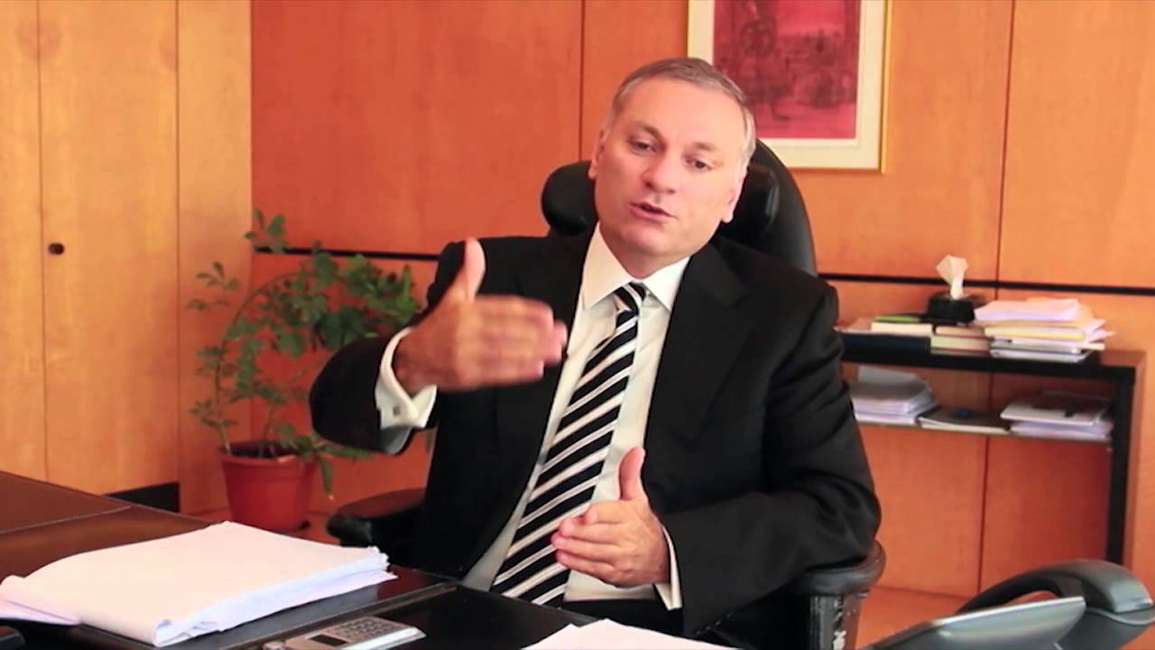 Saad Azhari on local CSR drive | Blom Bank | World Finance Videos - YouTube