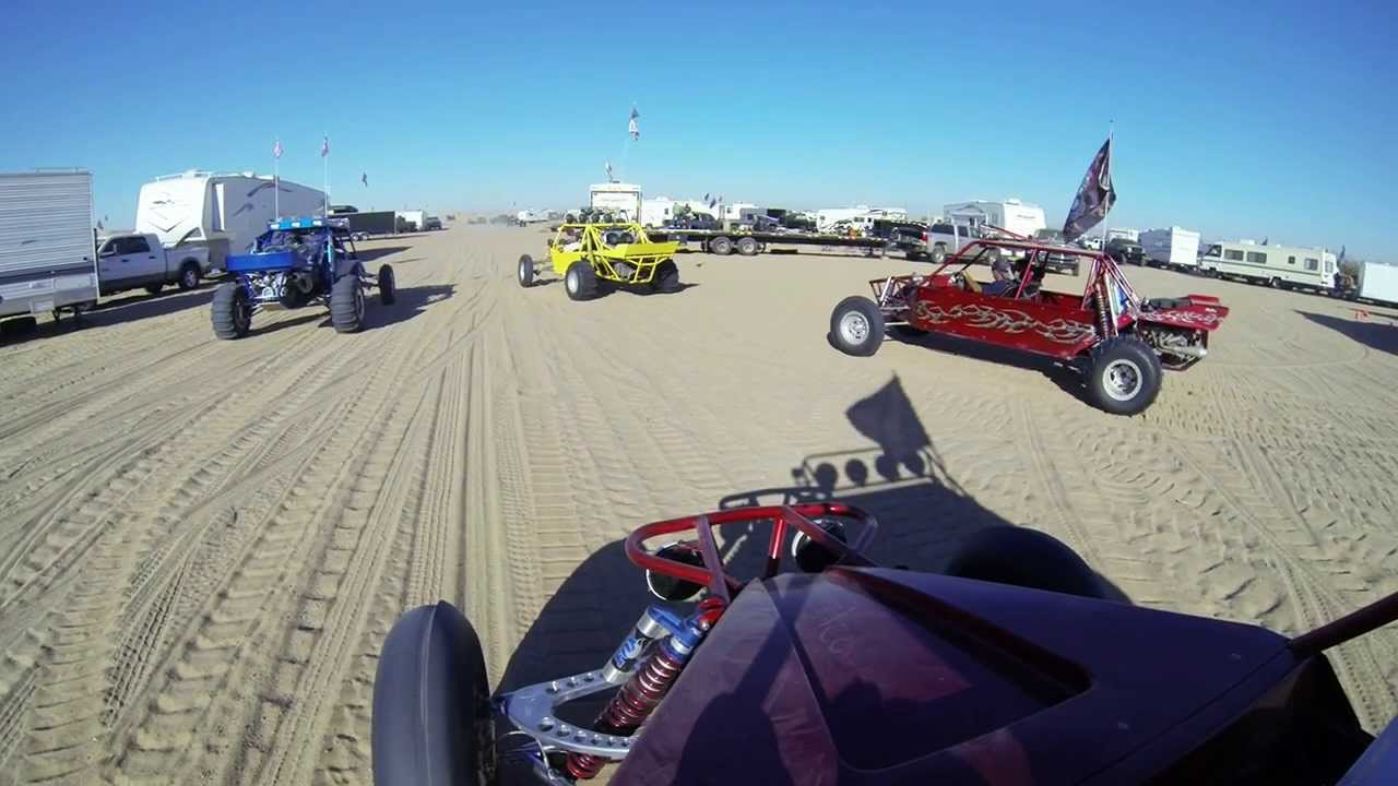 Tearing up the sand dunes in GLAMIS - YouTube
