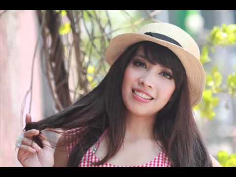 Niezka Iskandar - PAJERO (pacaran jarak jauh).wmv