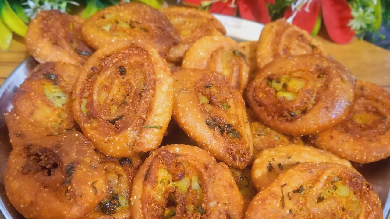 Ek cup gehun ke Aate se banaey yah Kurkure snacks/ easy breakfast ...