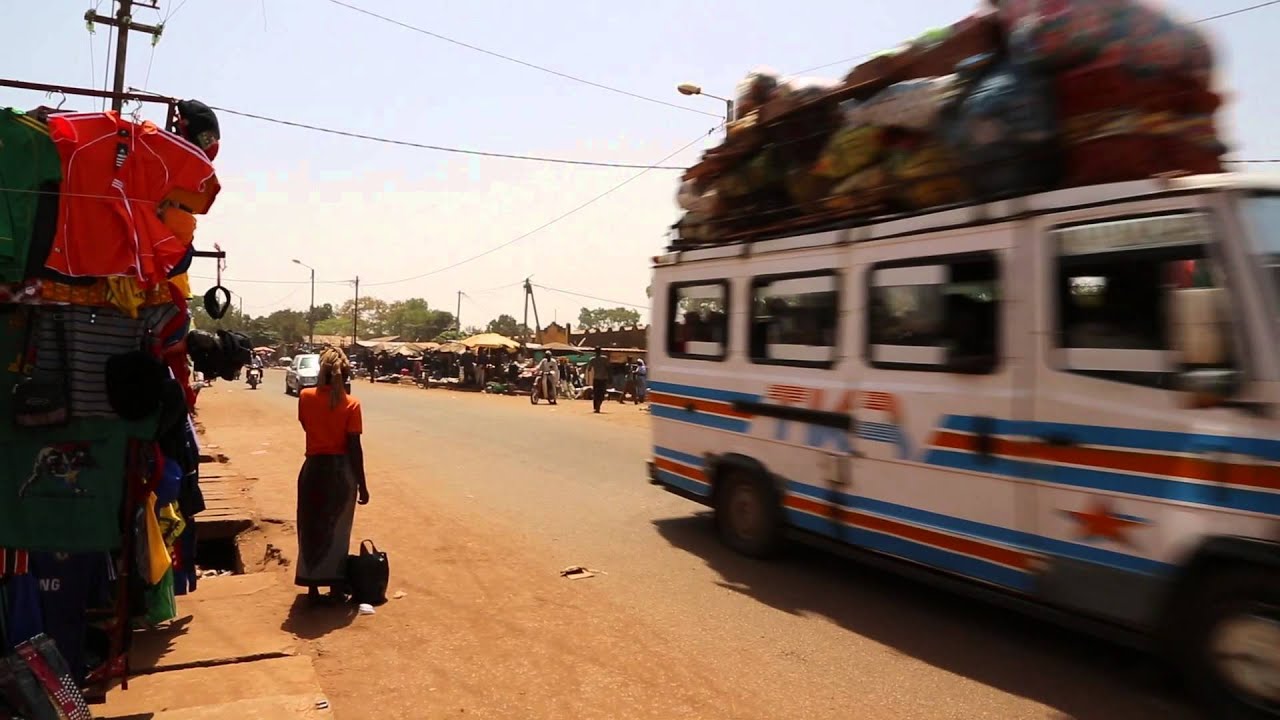 Burkina Faso Banfora Centre ville / Burkina Fasso Banfora City center ...