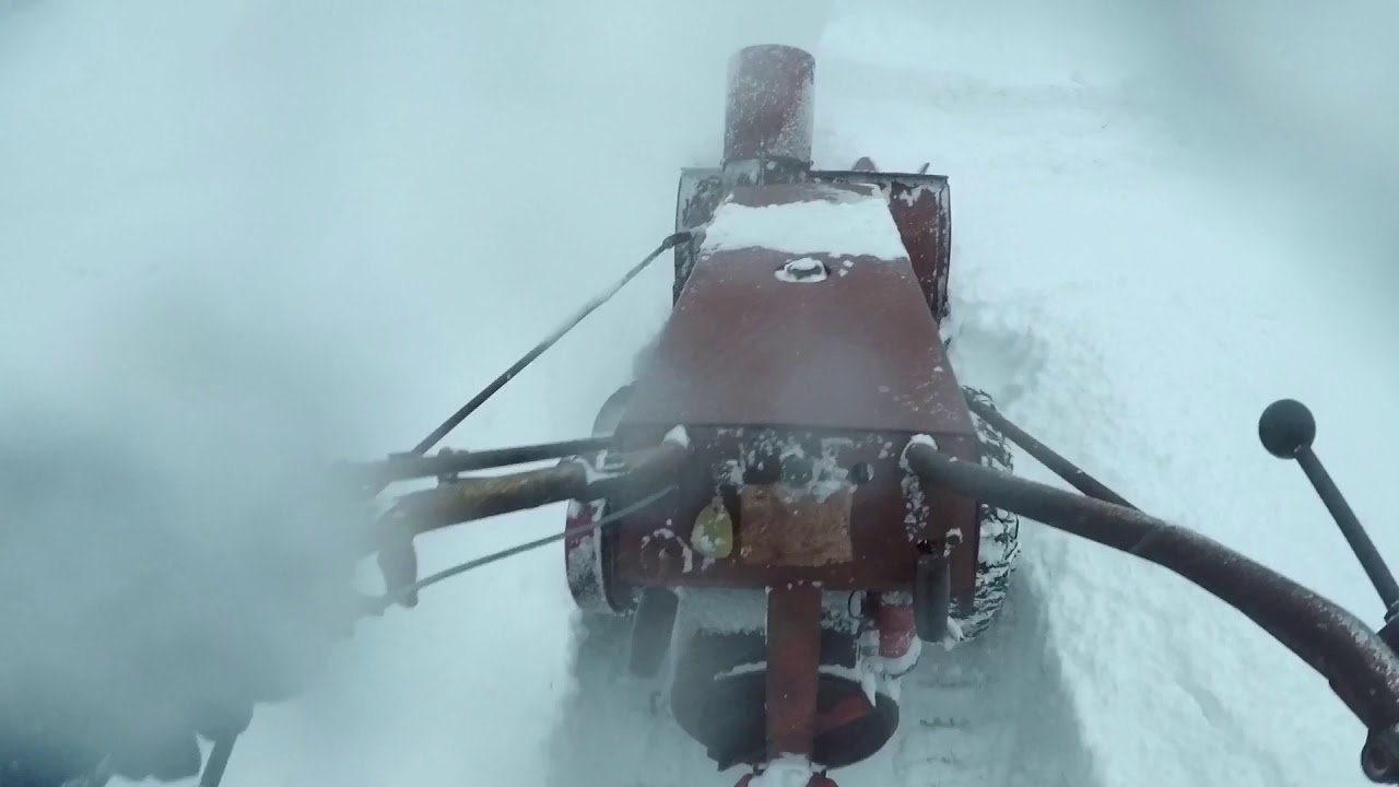 Deluxe Dog Eater 1972 Gravely Commercial 10A K241 10hp Kohler - YouTube