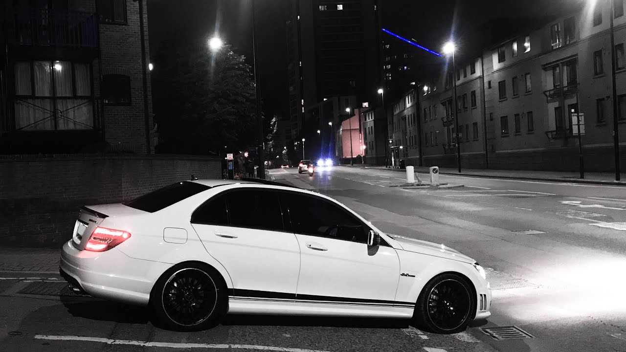 MERCEDES C63 AMG REAR NUMBER PLATE BULB REPLACEMENT - YouTube