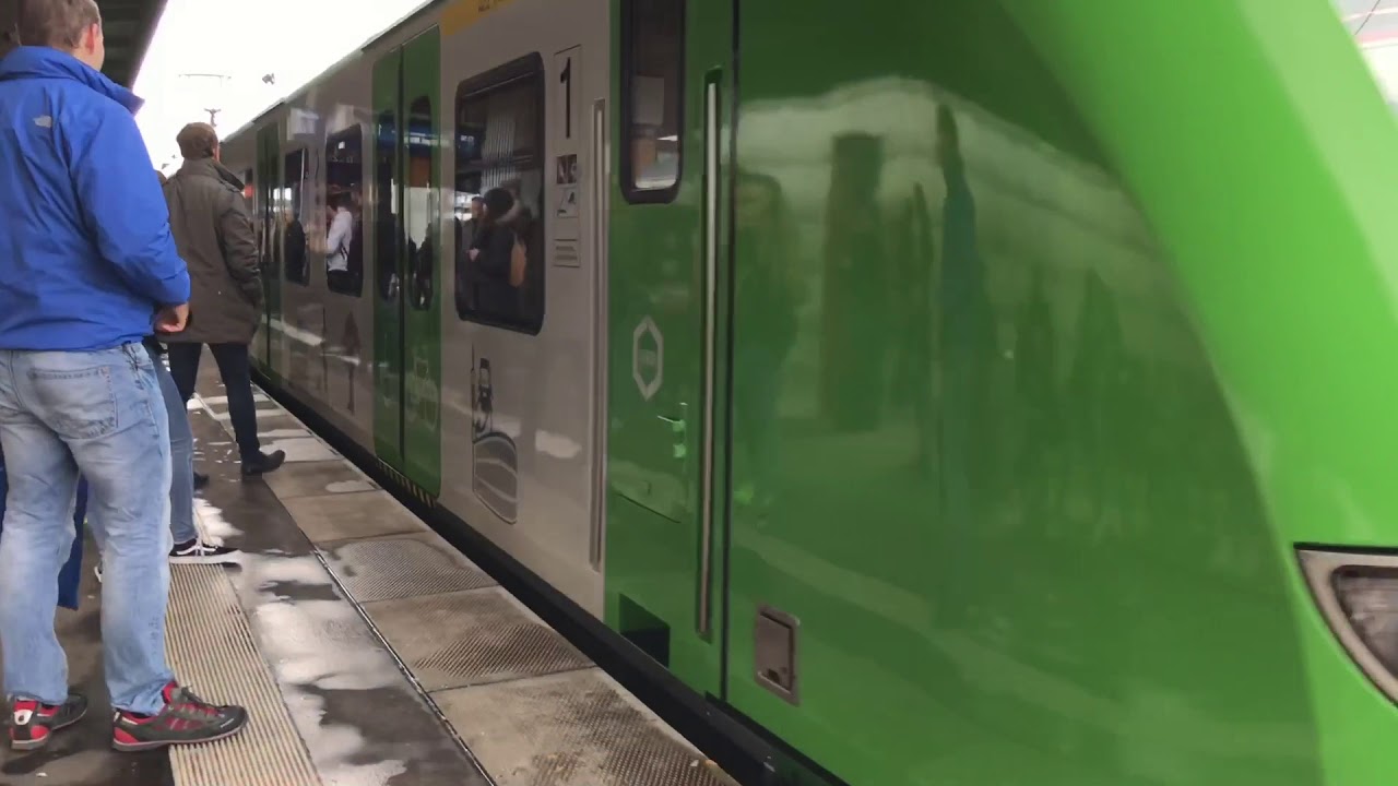 BR 422 Redesign - S-Bahn Rhein-Ruhr - YouTube