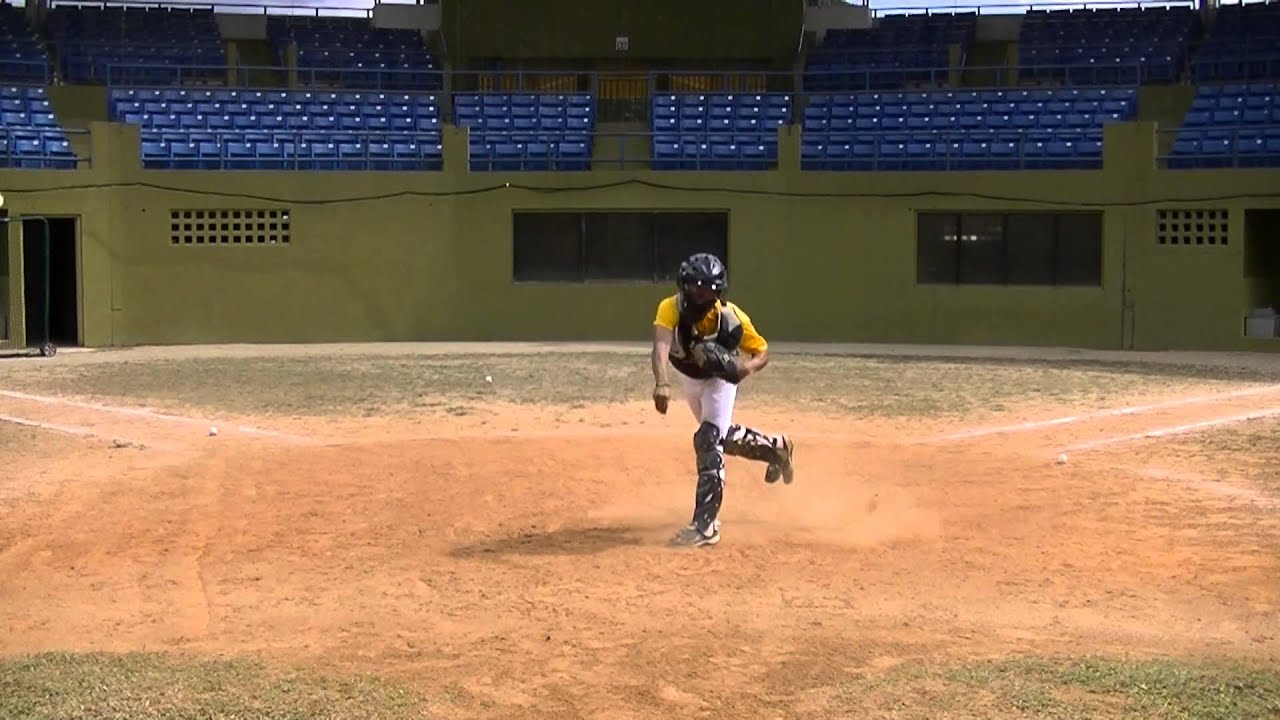 Justin Velazquez- Carlos Beltran Baseball Academy - YouTube
