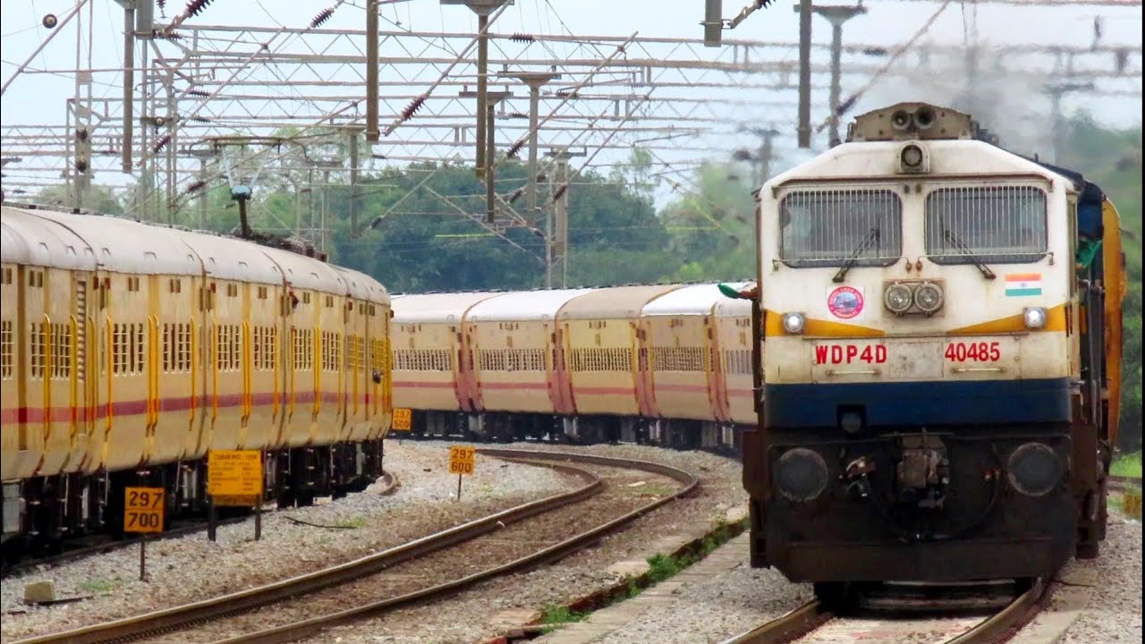 Route Diverted train skips Tyacal at MPS | NCJ-SBC exp with GOC-WDP4D ...