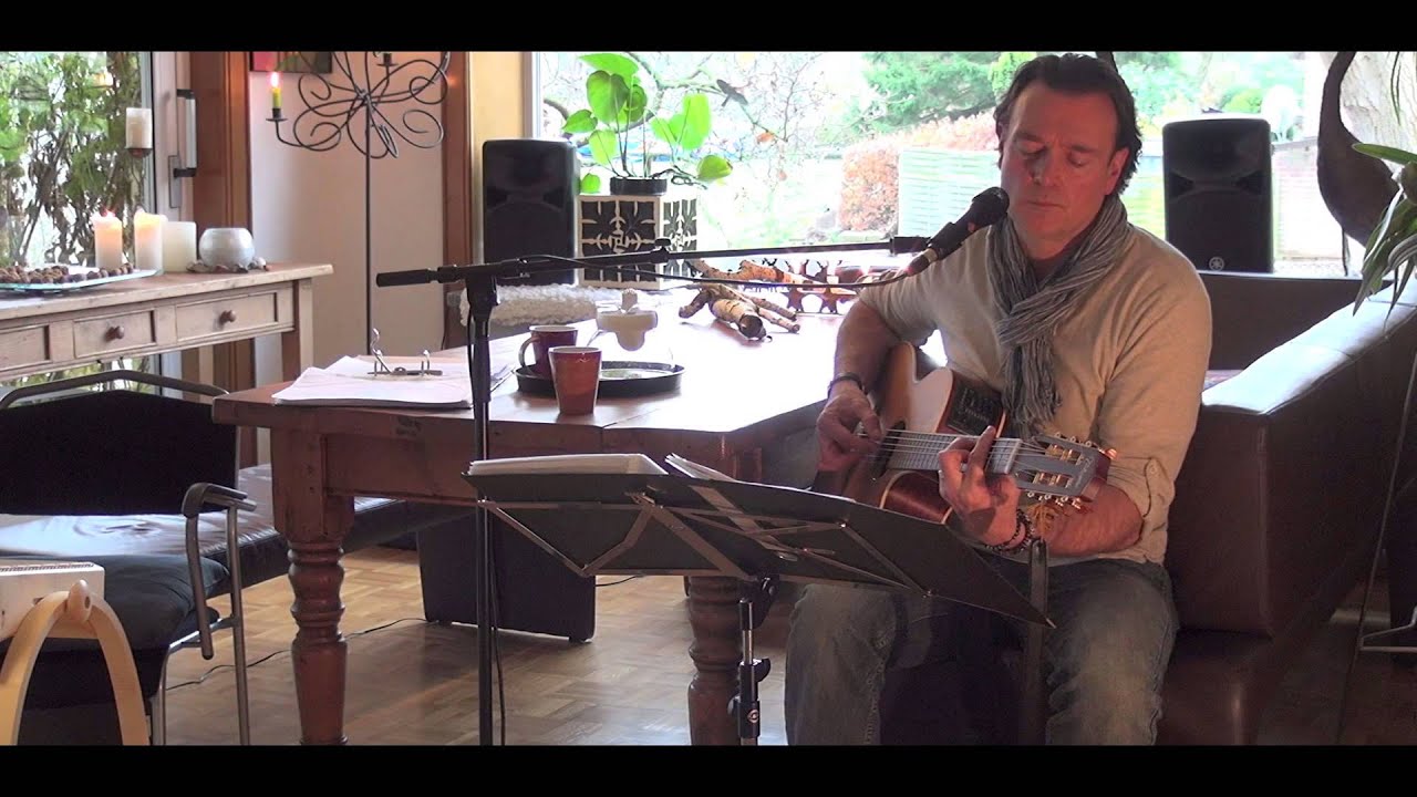Thomas Busse - "You're the Angel in my Heart" • LIVE AT HOME • 2013 ...