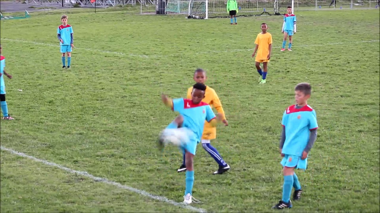 U 10 Last 16 Cup Beacon Spurs vs Rygersdal @ Wynberg St John's U 10 ...