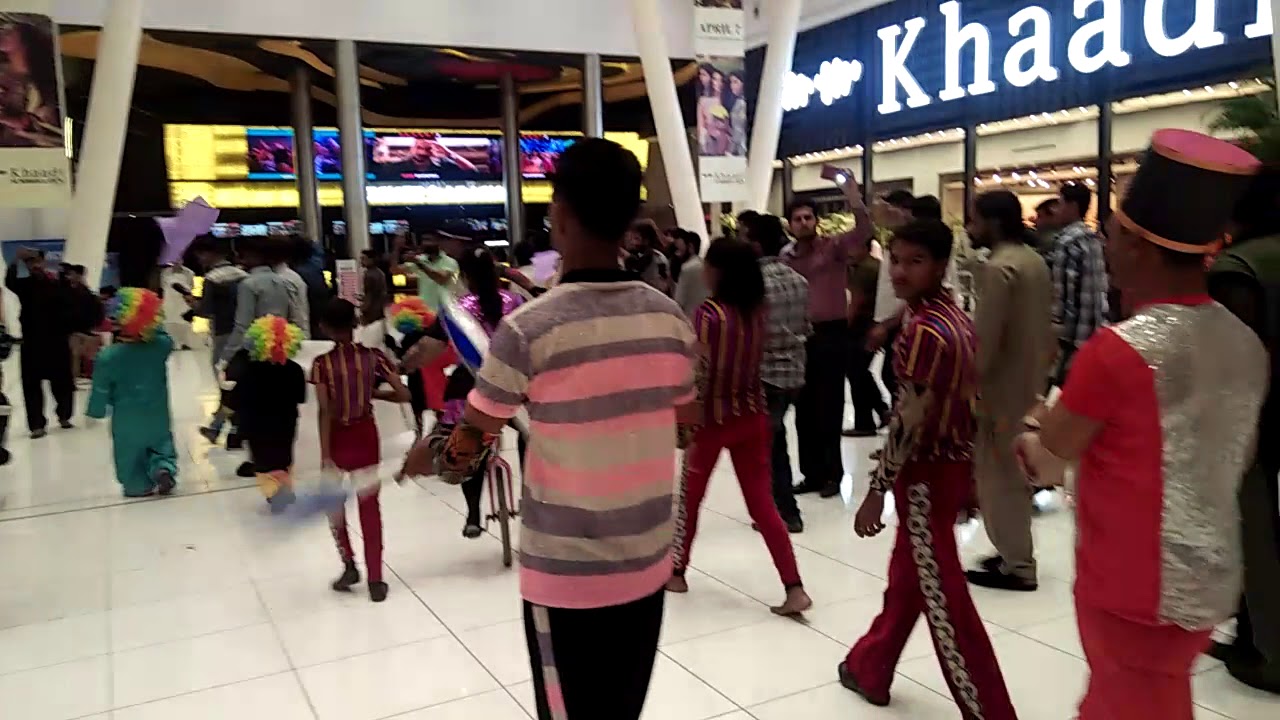 Sahil singer Desi Bacha - YouTube